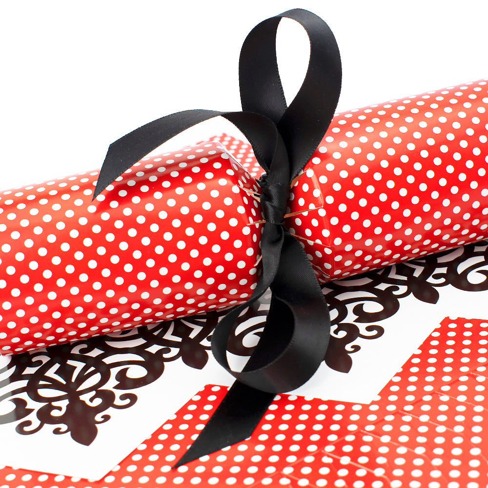 Minnie's Red Dots | Cracker Making Craft Kit | Make & Fill Your Own ...